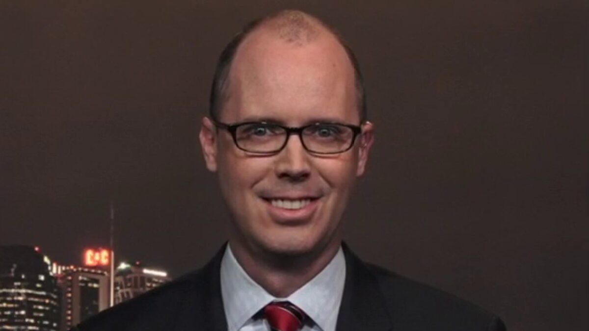 Sean Davis Threaten Legal Action Over Fake Mommy Milky Tweet