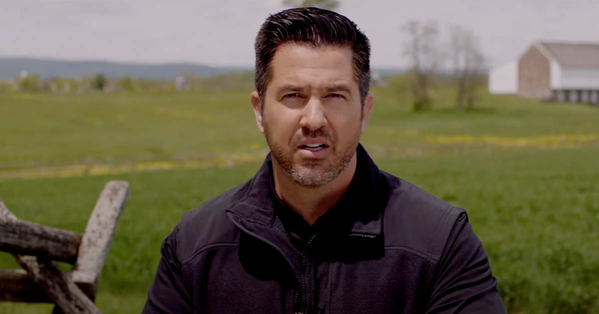 Sean Parnell's Wife Testifies He Was Physically Abusive