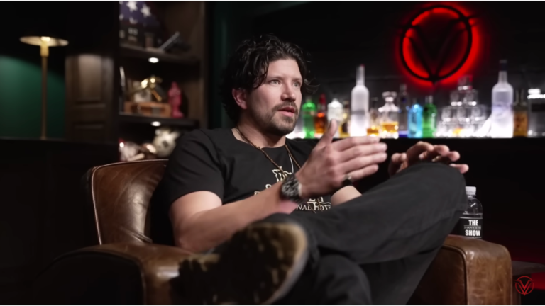 Canadian Military Orders US Podcaster to Delete Episodes