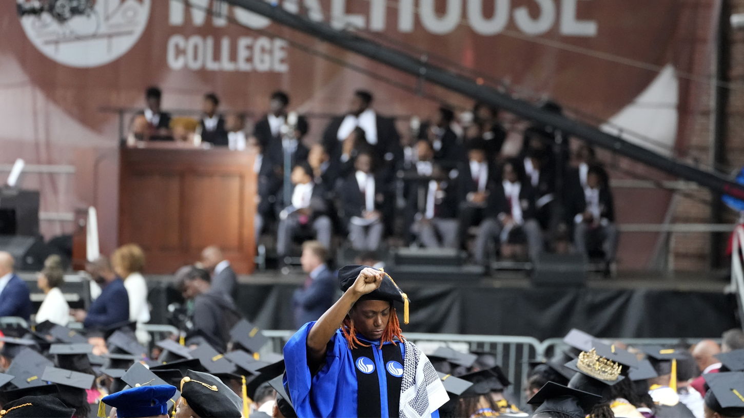 Morehouse Graduates Turn Backs On Biden Over Israel and Gaza