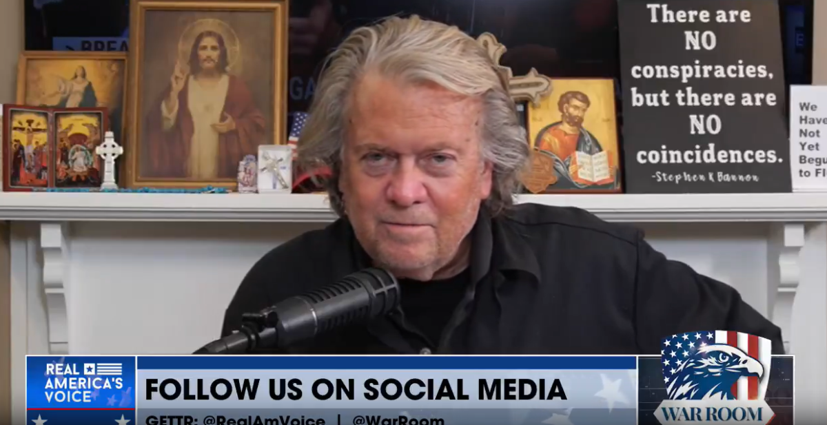 Steve Bannon's Show Returns to Spotify After Five Year Ban