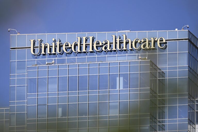 UnitedHealth Demands Doctor Delete Social Media Posts