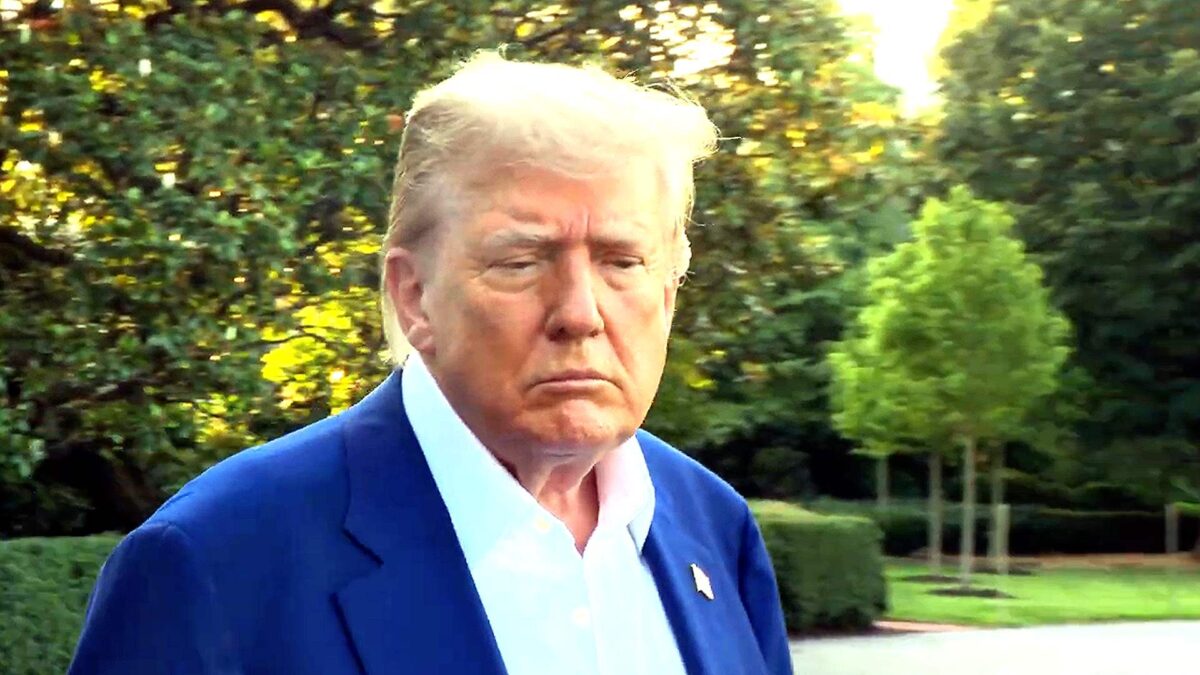 NEW POLL: Most Oppose Trump Airstrikes — 60% Of Independents