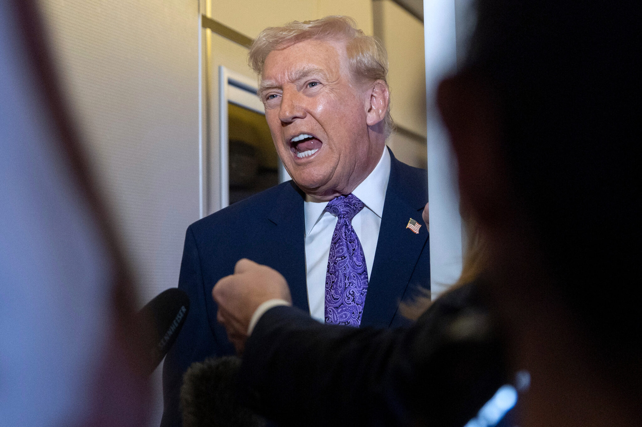 Trump Announces 'COMPLETE BLOCKADE' of Sanctioned Venezuelan Tankers