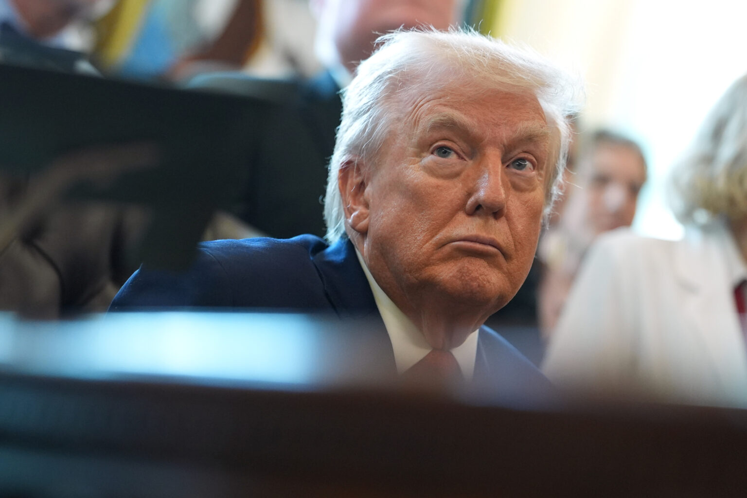 Trump Demands Credit Card Companies Slash Rates Because ‘AFFORDABILILITY'