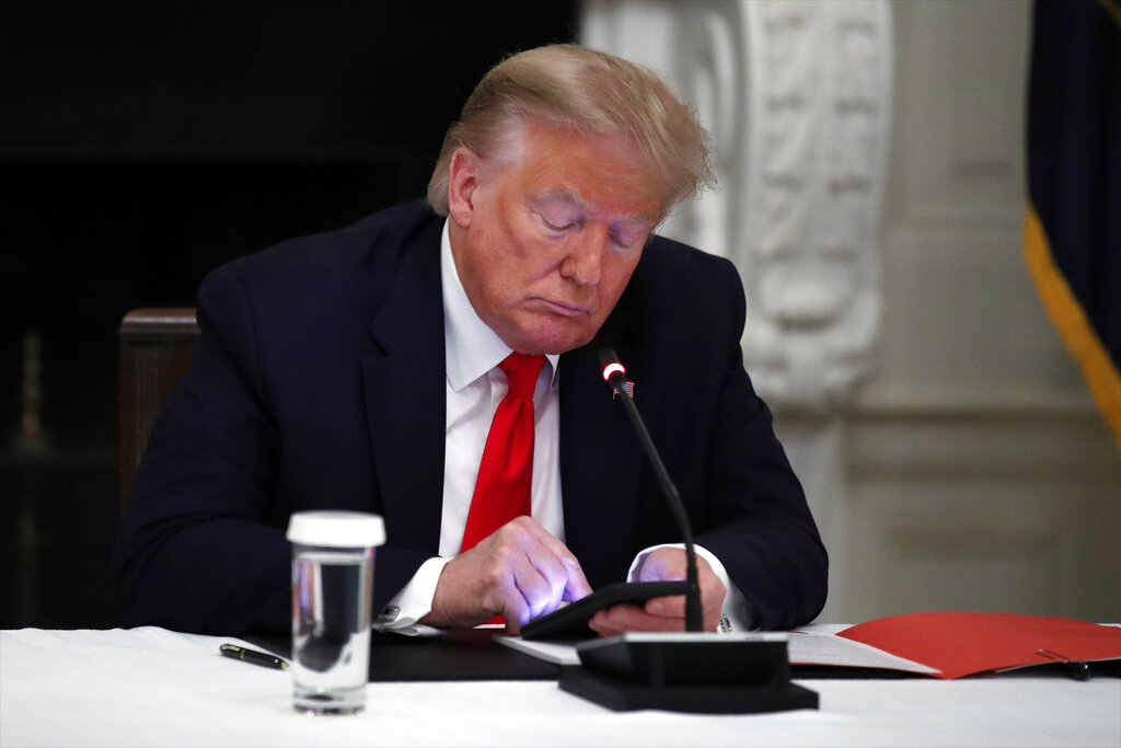 Trump Hits New All-Time Low in RealClearPolitics Average
