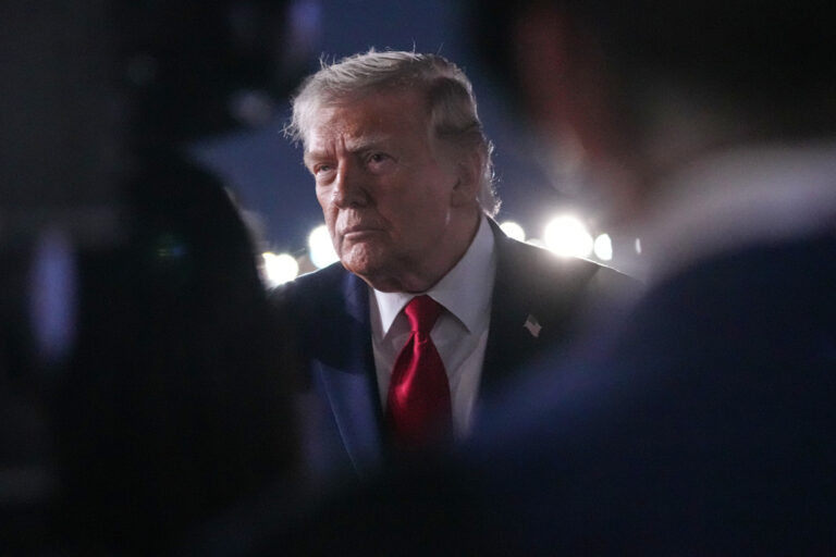 Trump Threatens Iran Will Now Have to 'Pay the Price'